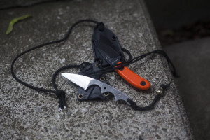 Best Neck Knives You Can EDC: Affordable, Accessible, & Discreet