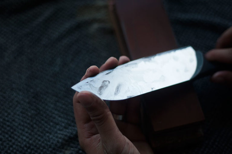 How to Use a Japanese Water Stone (Whetstone) to Sharpen a Knife